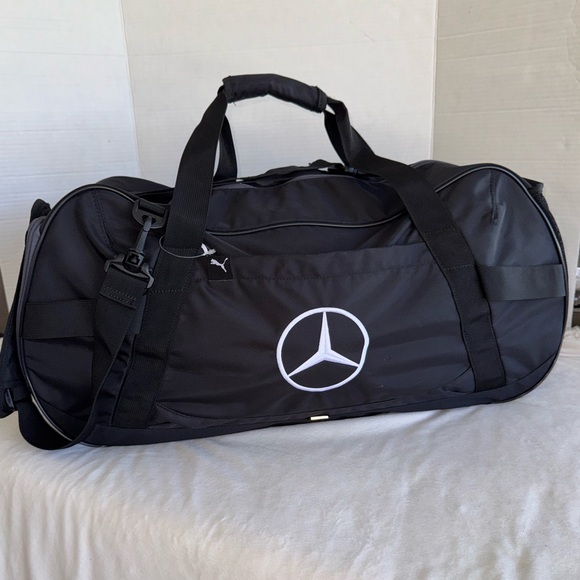 Mercedes Benz | Bags | Puma Golf Mercedes Xlarge Black Duffle Sports ...